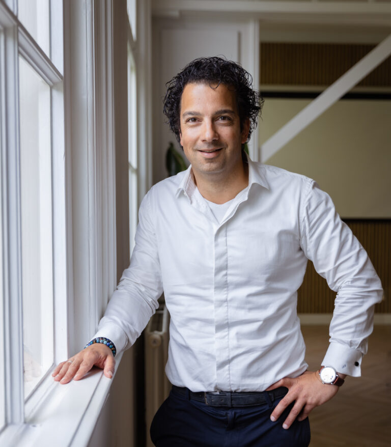 Samenwerken met partners. Alwin Bloem vertelt over DebitRoom